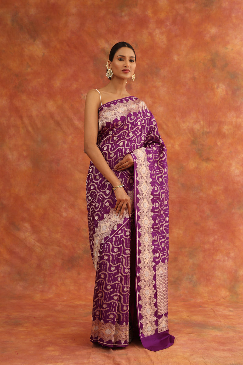 Orchid Handwoven Saree – Neitri Banarasi